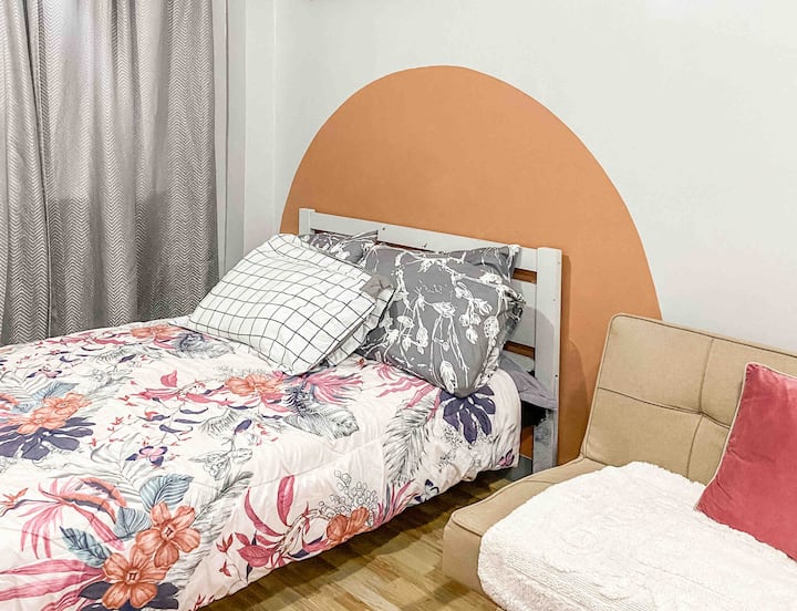 Familia Studio W/ Netflix & 100 Mbps Internet - Opol