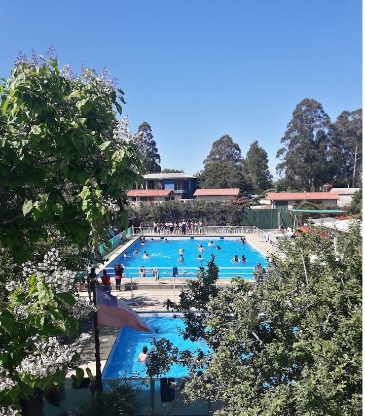 Habitación Con Desayuno Incluido. - Constitución