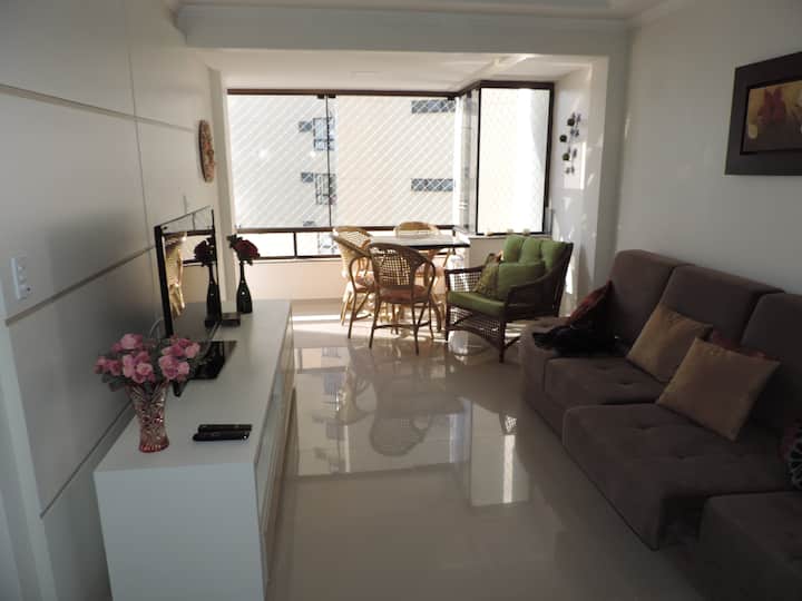 Apto 60 Mt Praia Até 8 Pessoas 2 Garagem Wifi Ar - Balneário Camboriú