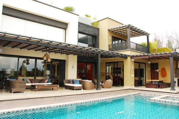 Casa Regina- Luxury Estate/ Estadia De Lujo - Quito