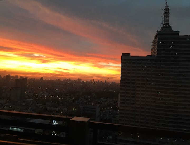 2br Your Home Away From Home Near Malls&trains - Makati