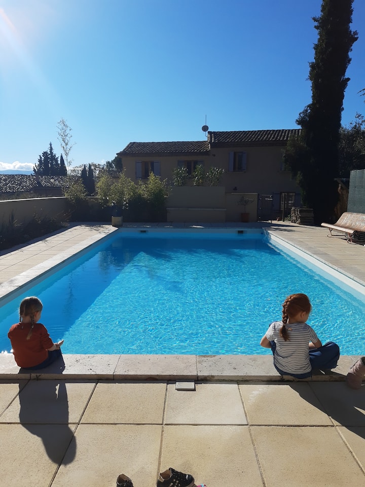 Jolie Maison Provençale Avec Piscine Privée+airco - Roussillon