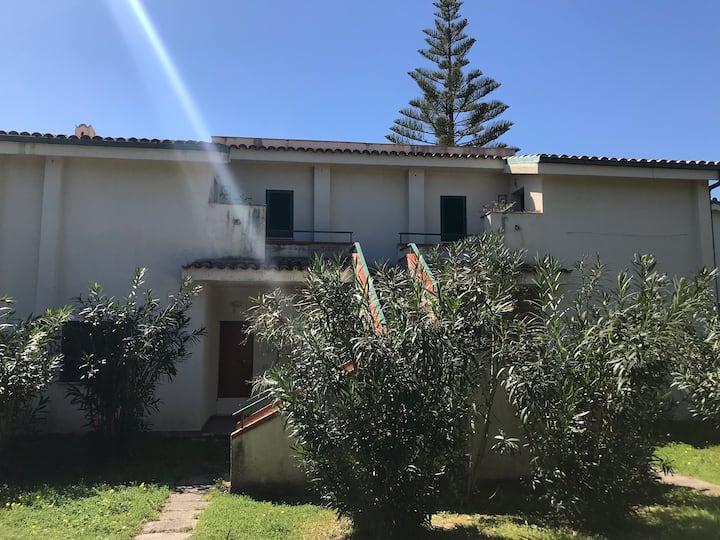 Bilocale 4 Posti Letto In Villaggio Santandrea - Soverato