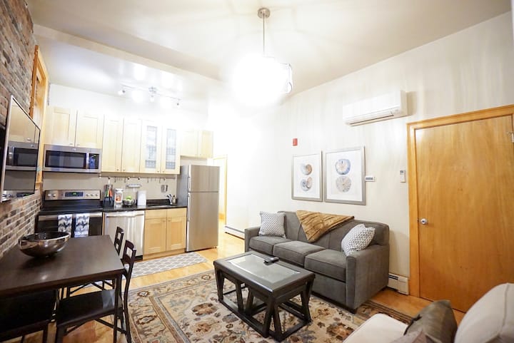 North End Efficient 3 Br | 1 Ba In Little Italy - Boston, MA