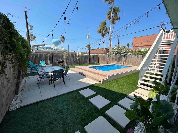 Cozy 2br Downstairs Unit- Great Location- Pets Ok! - 사우스 파드레 아일랜드