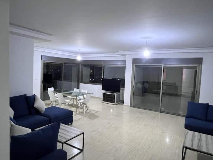 Furnished Flat In Hazmieh Area For 2 To 10 People - Beyrouth