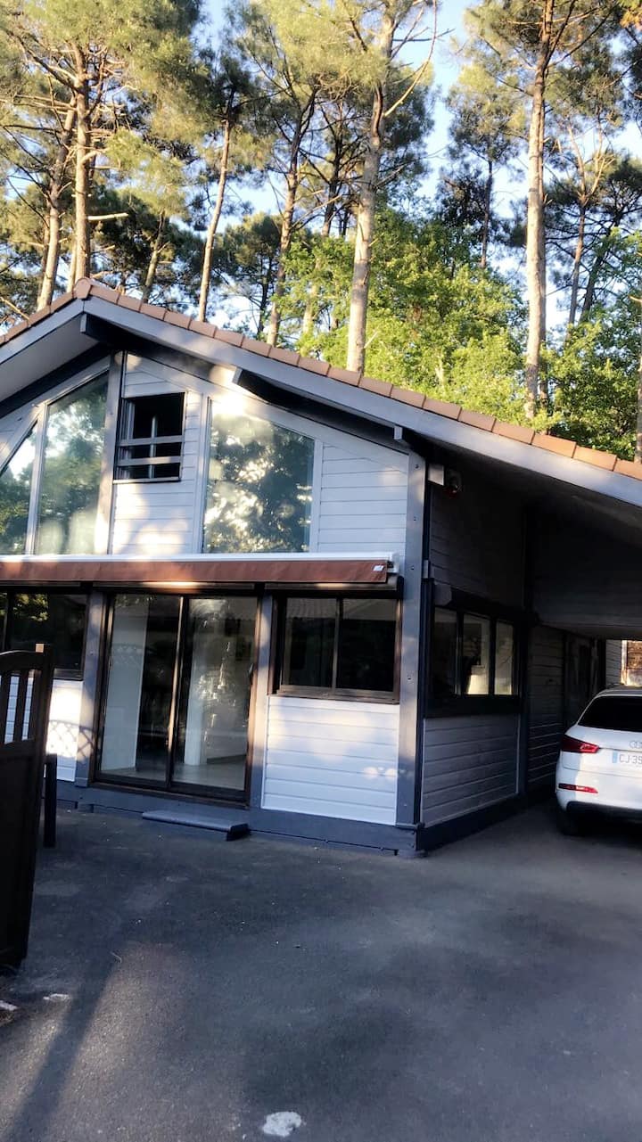 Chalet De Vacance Sur Le Bassin D’arcachon - France