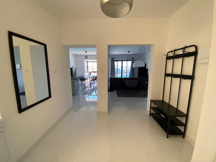 3 Bedroom, 2 Bath Sliema Apt. Amazing Views - Malta