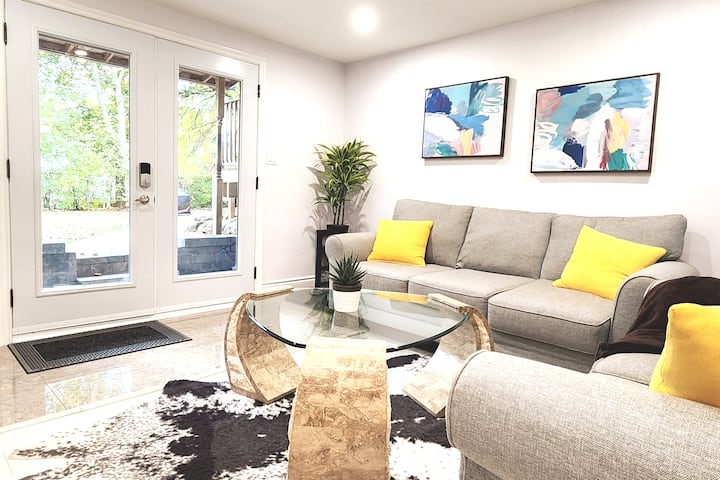 2br+2bath! 2queen Beds! Luxury Private Quiet Clean - Toronto