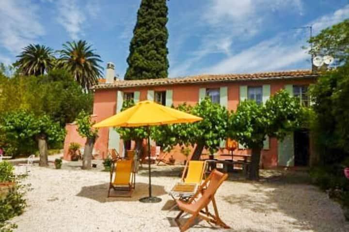 Mas Traditionnel Provencal - Toulon