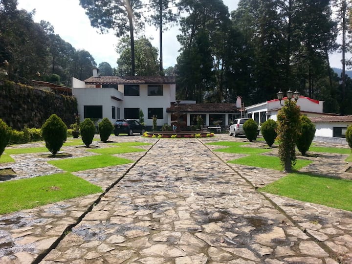 La Casa De Los Nietos...convive Con La Familia - Valle de Bravo