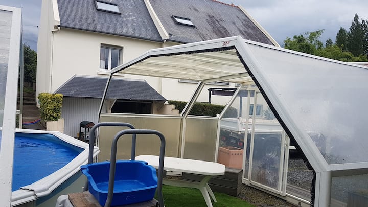 Maison Spacieuse, Claire, 5km Mer, 15 Couchages - Côtes-d'Armor