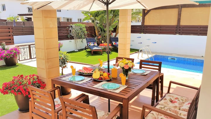 Palm Paradise Villa 200m To The Sea. - Nissi Beach