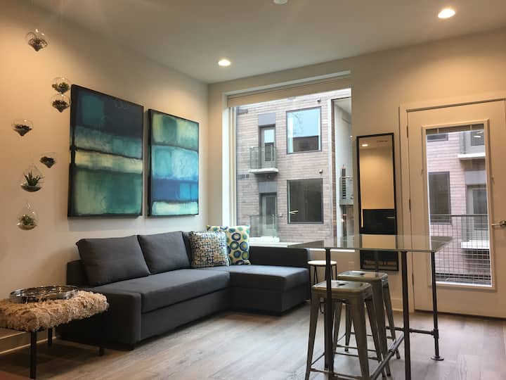 Studio Condo In Heart Of East Austin - Austin, TX