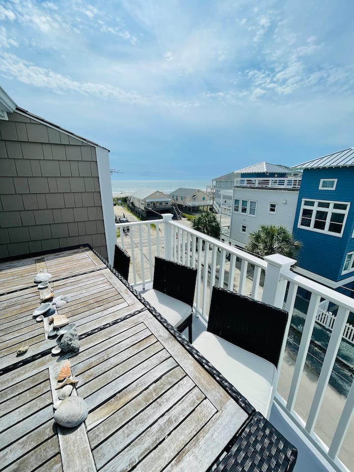 Lujo 2br, 2ba Condominio Piso Superior Con Impresionantes Vistas Al Mar Y Piscina! - Carolina Beach, NC