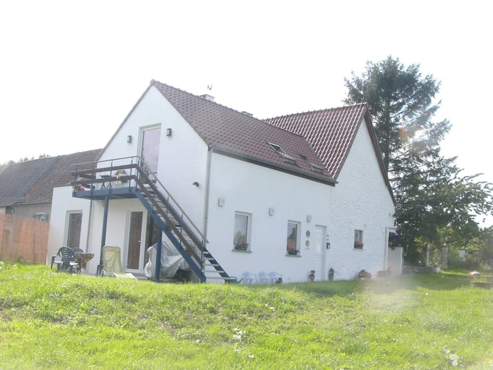 Ferme Lenfant Gîte Rural Mansardé - Saint-Ghislain