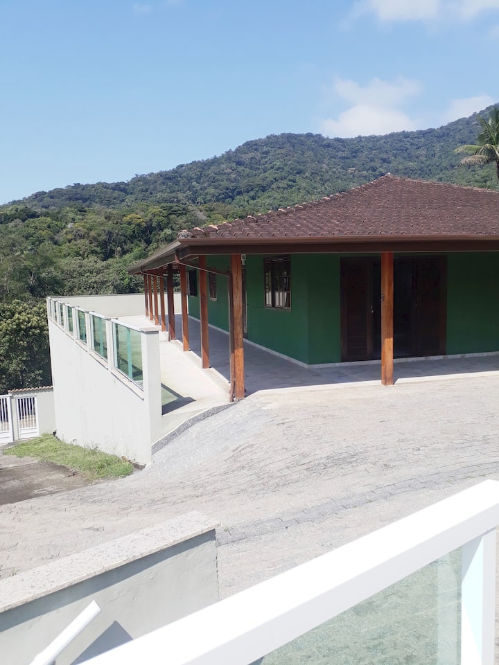 Casa Em Ubatuba Com Piscina - Ubatuba
