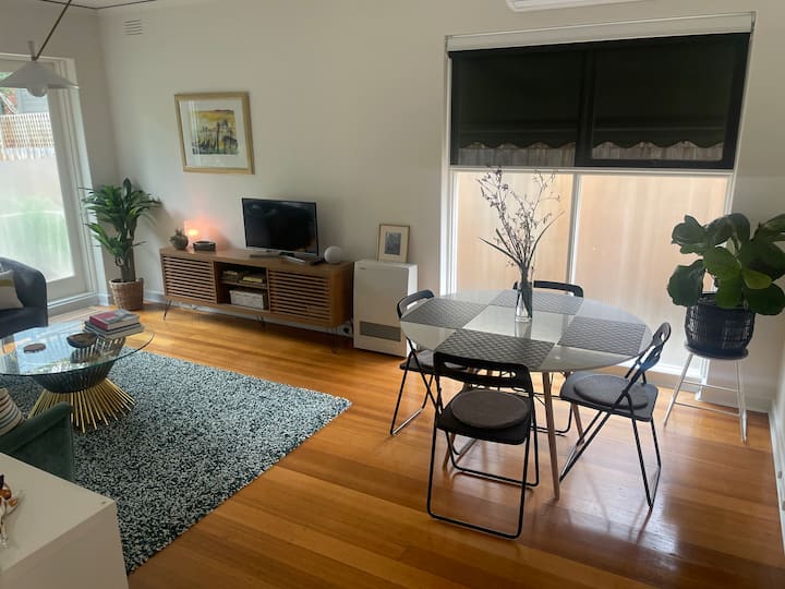 Need A Great Place To Stay? Then Look No Further. - Bayside City
