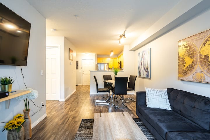 Dt Condo 5min Walking To Stampede Ground - Calgary