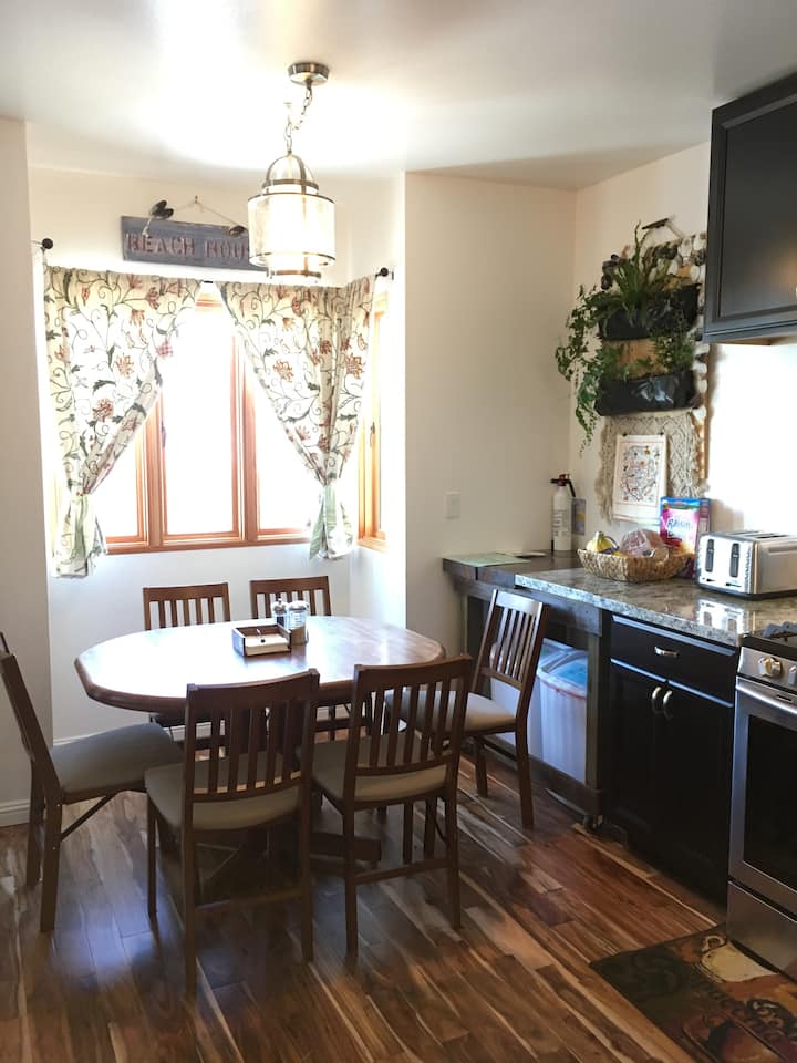 Ocean Beach 2bdrm2bath Freeparking! - Baker Beach, CA