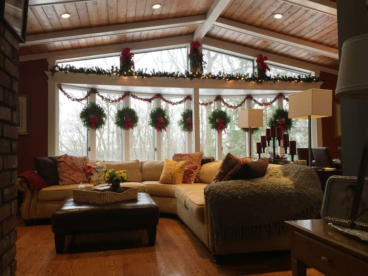 Cozy Family Chateau Close To Nyc Avail Longterm - Nyack, NY