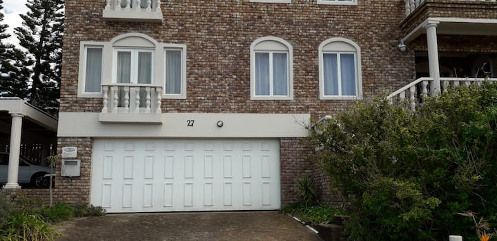 Eagle's Eyrie - Mossel Bay