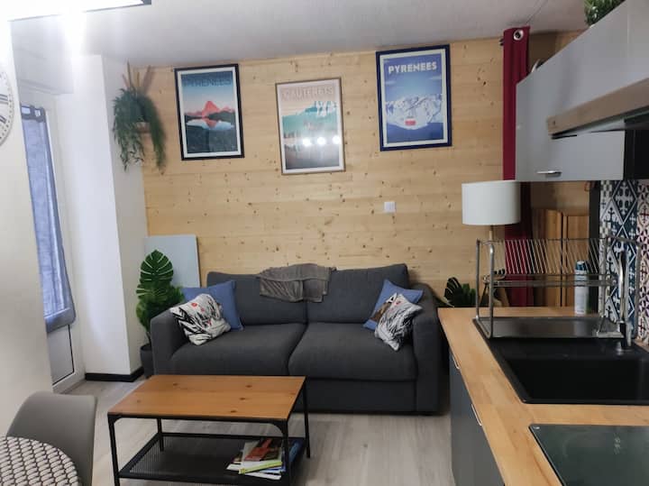 Appartement Cauterets T1 Idéalement Situé - Cauterets