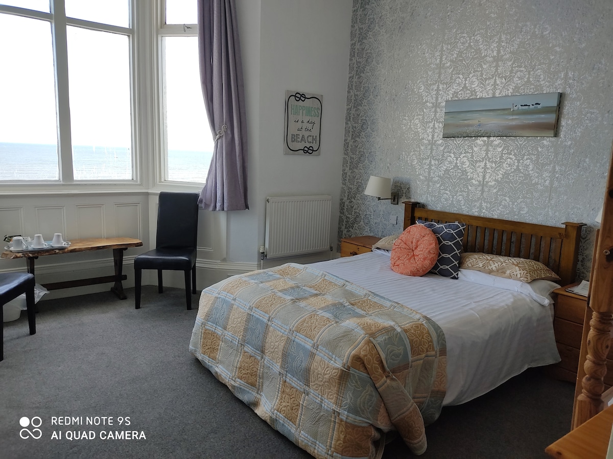 sea view family room - Bed and breakfasts for Rent in North Yorkshire ...