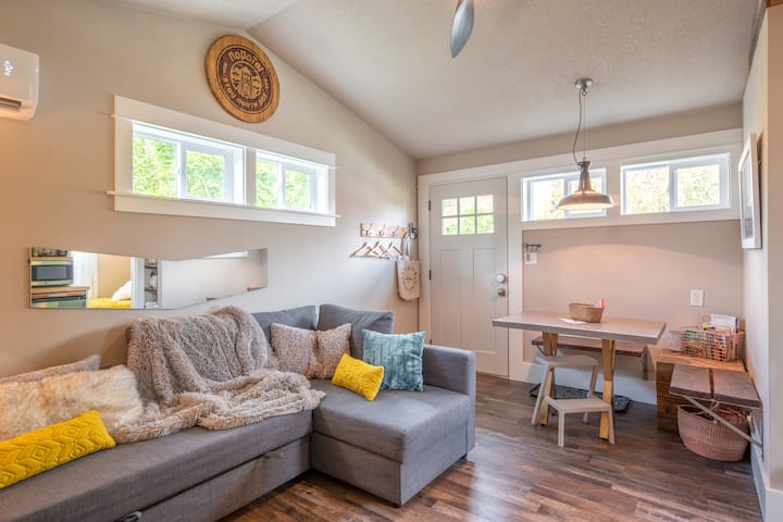 Nopotel, Comfortable Guesthouse In Portland! - Portland, OR