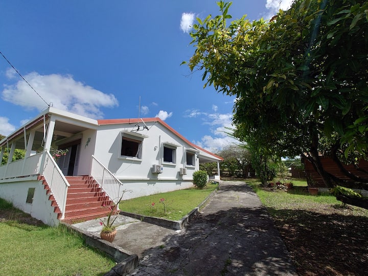 La Rose Du Désert Confort à 5 Mn De La Plage - Martinique