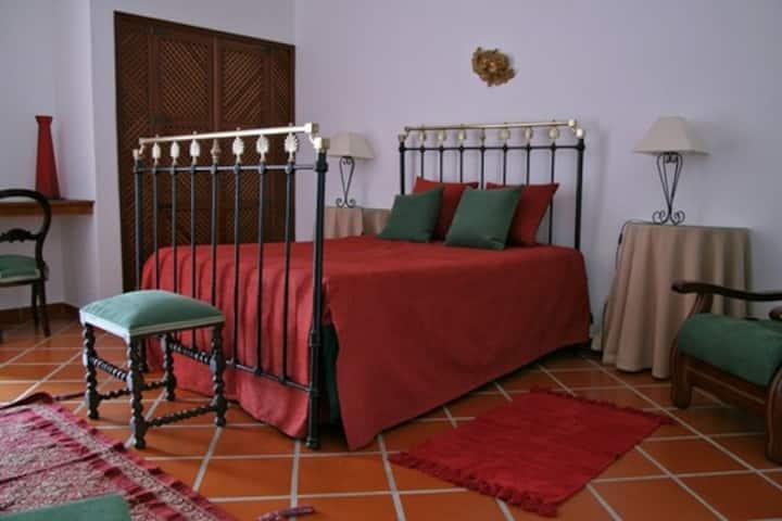 Casa De Campo Alcaide Pêro Rodrigue - Vila Viçosa