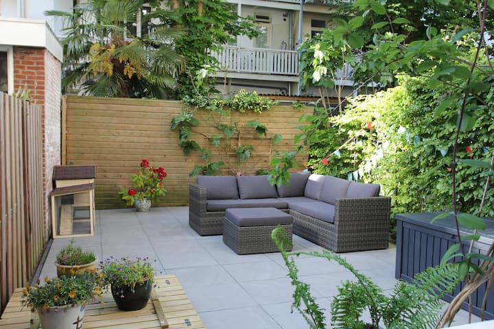 Beautiful 2-storey Apt. Vondelpark - Amsterdam