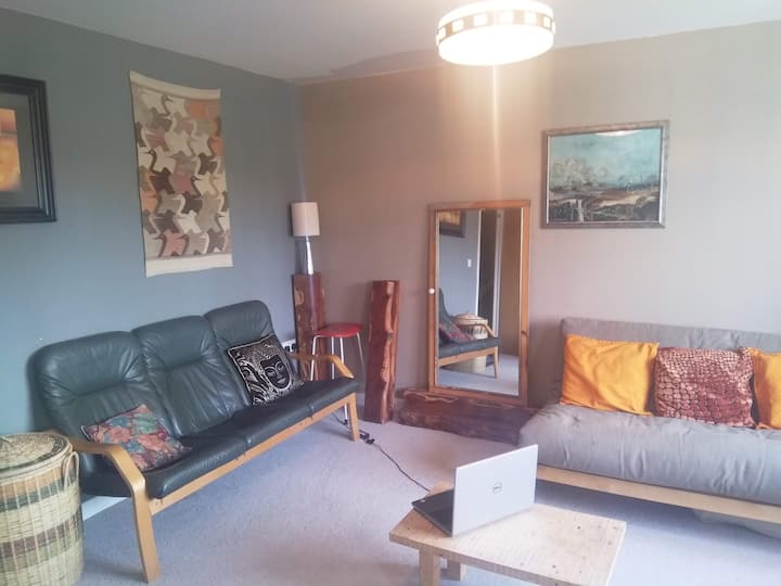 Quiet Mid-devon Flat Good For Writers / Pianists - Devon