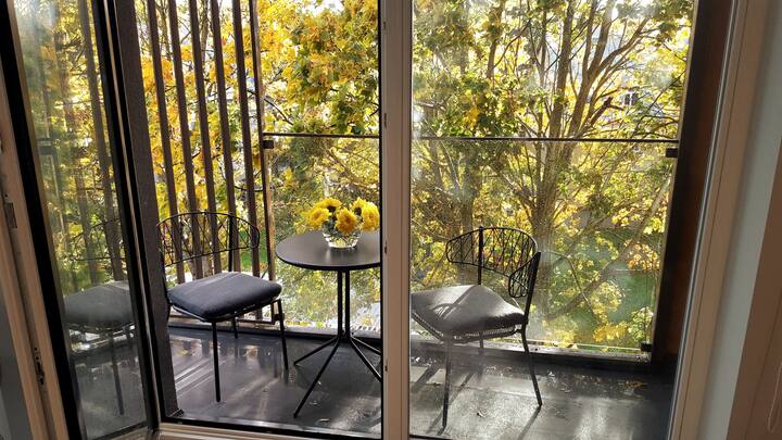 Cozy Apartment With A Balcony, Free Parking! - Tallinn