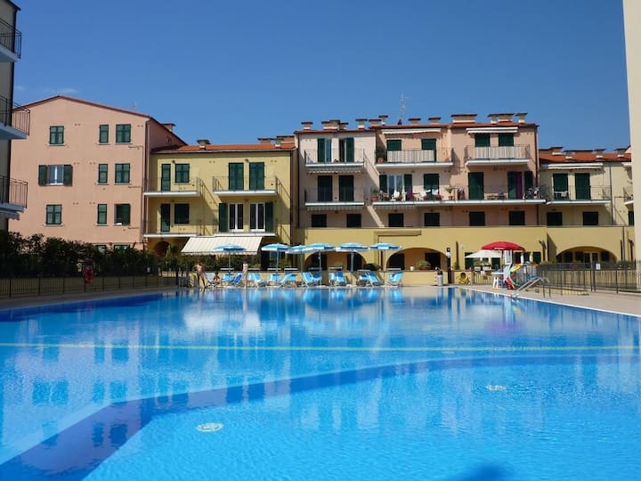 Apartment Vista Mare E Piscina - Imperia
