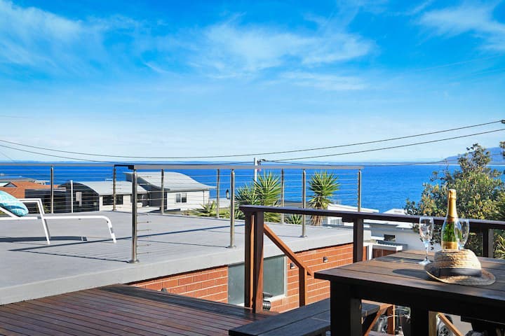 Gerroa Holiday Rentals & Homes - New South Wales, Australia | Airbnb