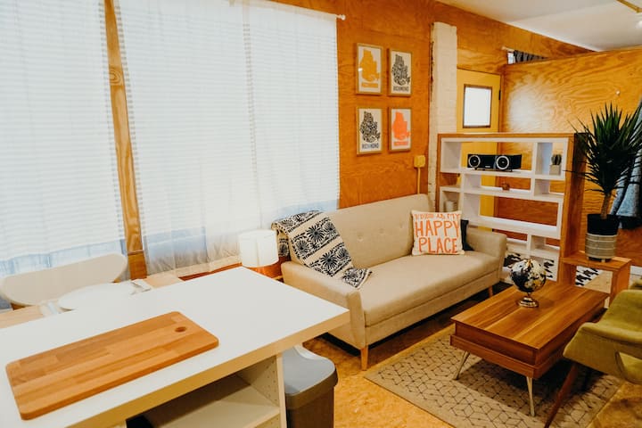 In The Heart Of Scott's Addition! - Richmond, VA