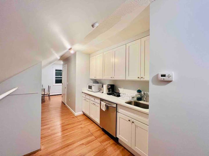 New 2 Bedrooms Loft Near Boston Fenway, Cambridge - Brandeis University, Waltham