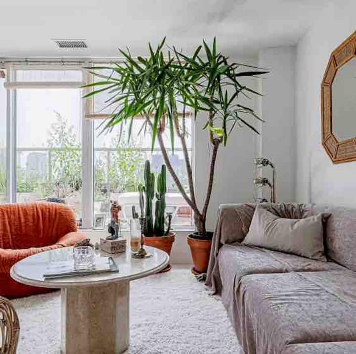 Stylish Pied E Terre Apartment ! - Toronto