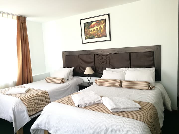 Habitación Familiar Comprende Para 3 Personas - Arequipa