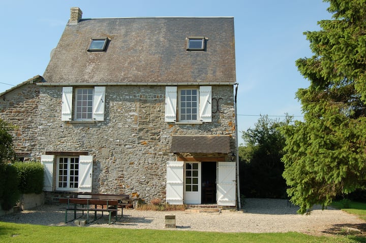 Charmante Maison En Pierres à La Campagne Cheminée - Clécy