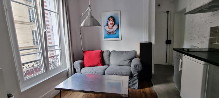 Superbe Appartement À Montmartre - Place de la République