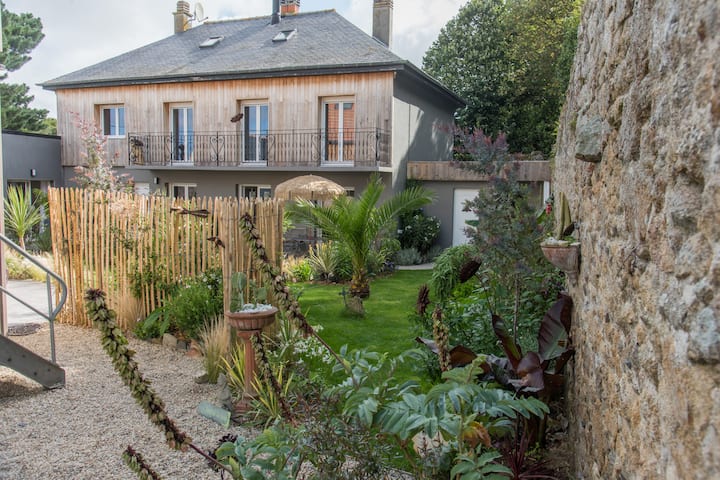 Appartement 70 M2  Proche De Tout, Parking Gratuit - Saint-Malo