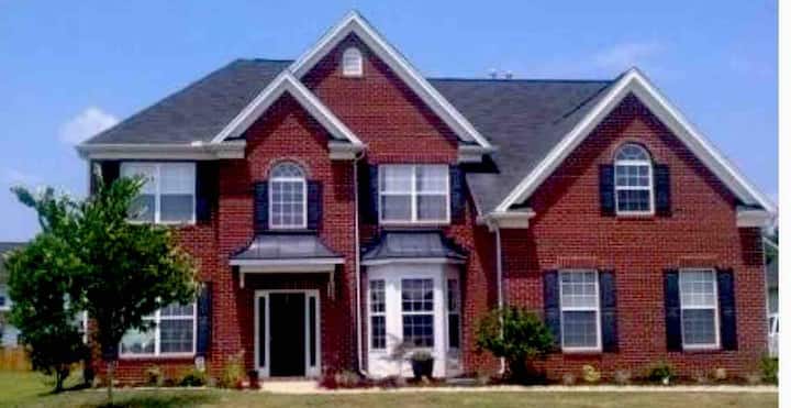 Charlotte Scape -1; Elegant Room With Private Bath - Lake Wylie, SC