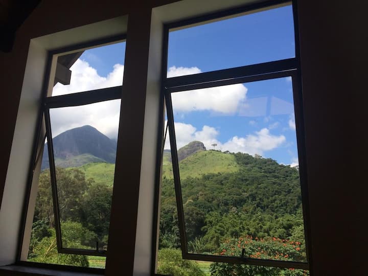 Duplex Com Vista Deslumbrante - Petrópolis