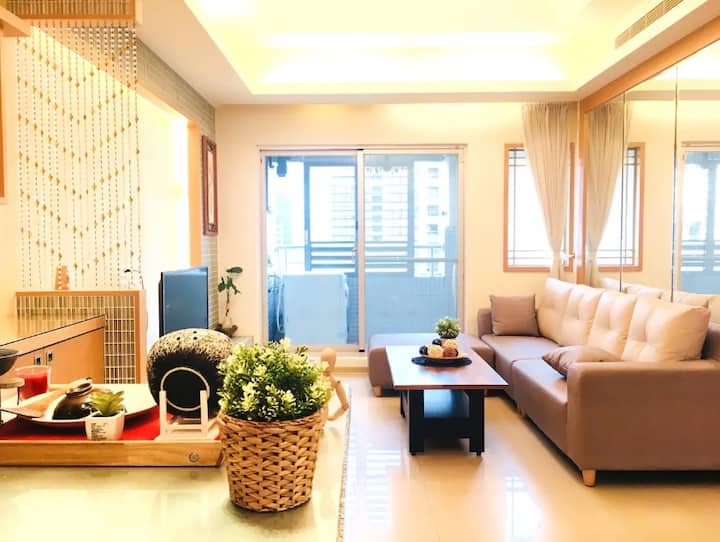 台北市中山區小豪宅/萬豪酒店富人區/美麗華百貨商圈/Mrt6分鐘/士林夜市、故宮、陽明山/住1～4人 - Taipei