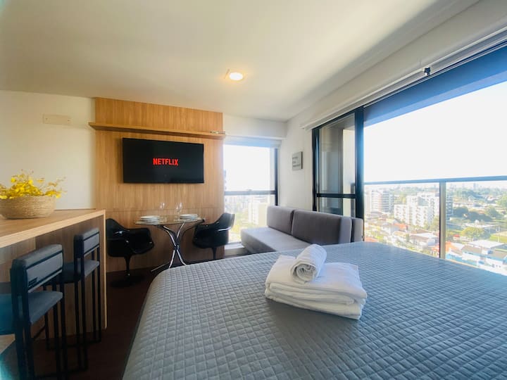 Studio Barigui Ink- Cama Queen- Wifi - Curitiba