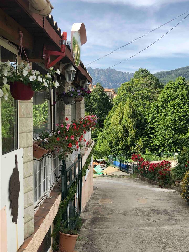 Auberge Chez Marie Jo ! Le Calme - Bastelica