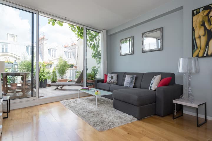 Grand 2 Pièces Avec Terrasse - Paris