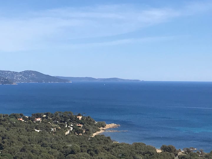 Studio Superbe Vue Mer Dans Domaine Privé - Île du Levant